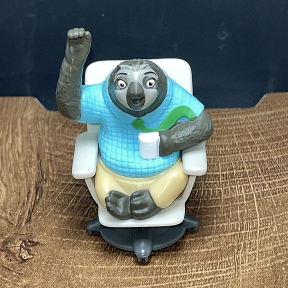Disney | Toys | 225 Mcdonalds Disney Zootopia 2 Single Flash Slothmore ...